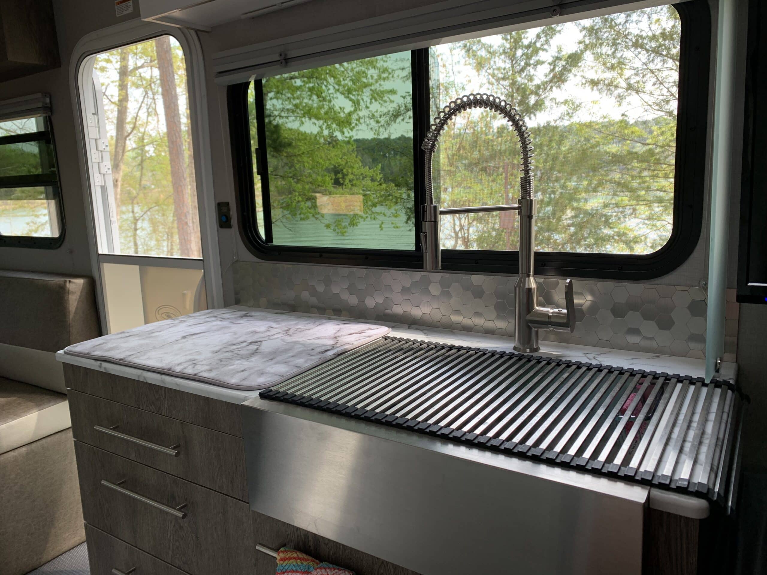 RV Moisture Control: How to Reduce Condensation and Control Humidity ...